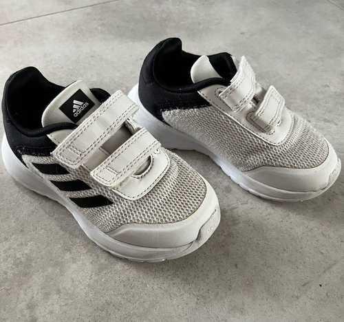 Кроссовки детские adidas 25