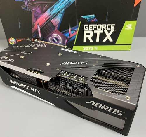 Видеокарта gigabyte RTX 3070 Ti aorus master