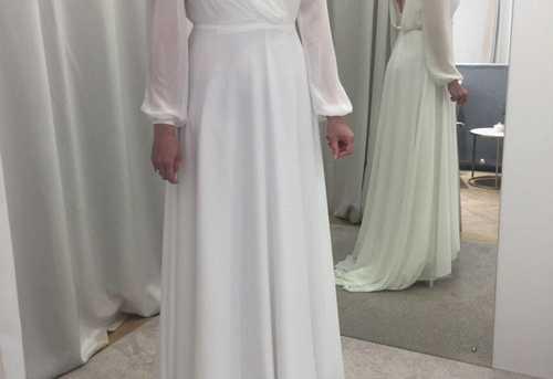 Новое свадебное платье 46-48