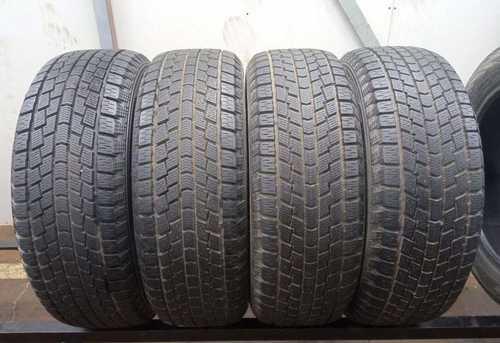 Hankook Nordik IS RW08 225/60 R17 100Z