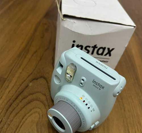 Фотоаппарат Fujifilm instax mini9