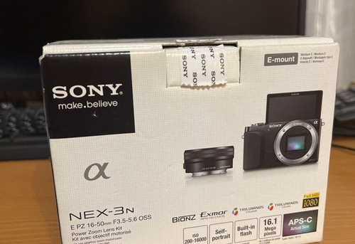 Беззеркальная камера Sony NEX-3n с объективом