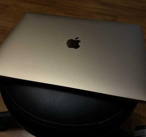 Ноутбук Apple MacBook Air 13 М1