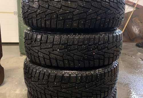 Roadstone Winguard WinSpike 215/65 R16 102T