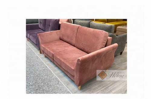 Розовый диван на ножках двойной