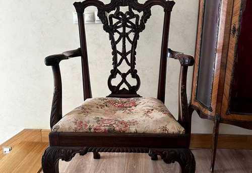 Антикварное кресло\трон Трон в стиле Чипендейл