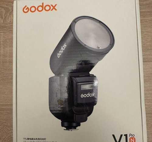 Godox v1 pro N