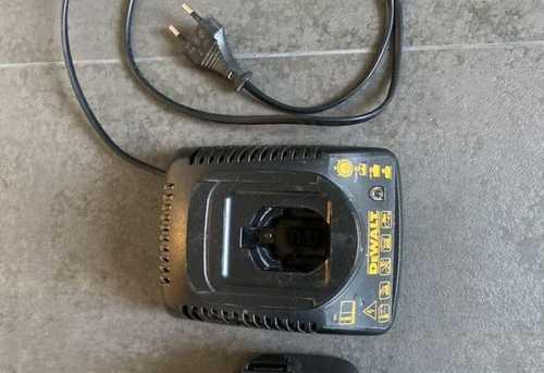 Зарядное устройство DeWalt DE9118 + аккумулятор