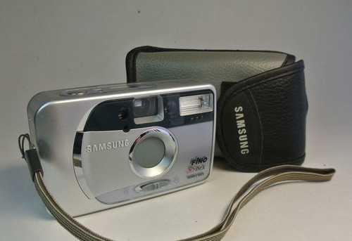 Пленочный фотоаппарат