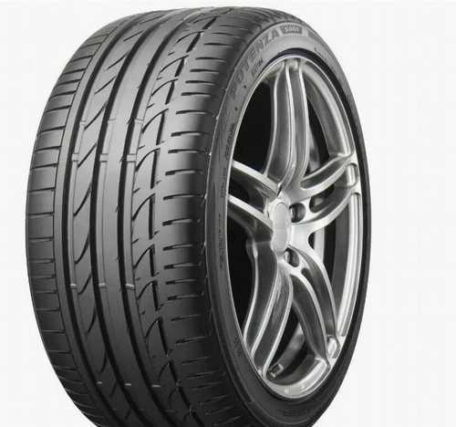 Bridgestone Potenza S001 245/40 R20