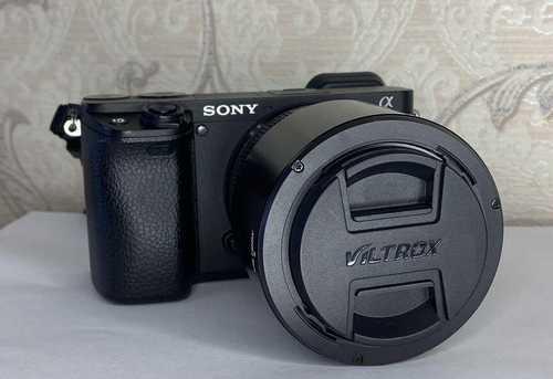 Sony A6400 kit 16-50mm + 56mm f/1.4 + допы