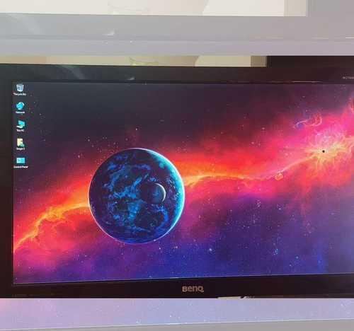 Монитор benq M2700HD