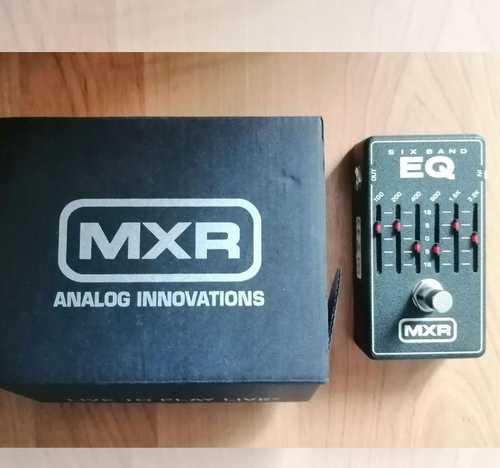 Педаль MXR Six Band EQ