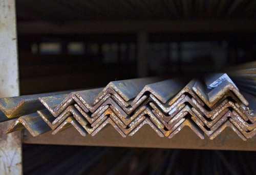 Уголок металлический 32х3,0 мм