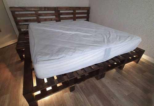 Кровать из поддонов паллет