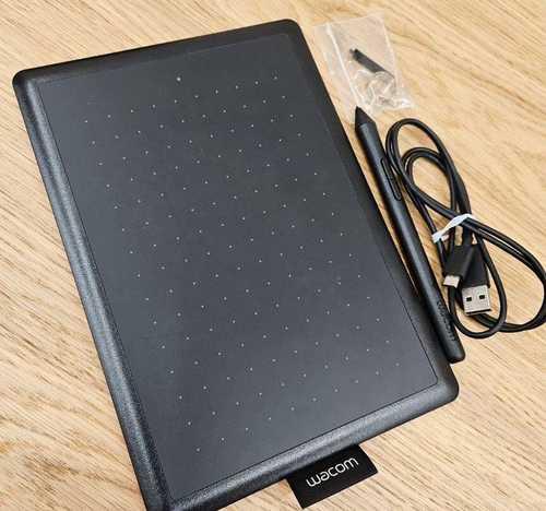 Графический планшет wacom one ctl-472