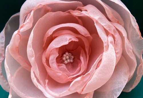 Брошь ручной работы розовый цветок
