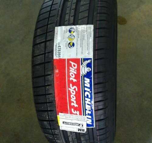 Michelin Pilot Sport 3 PS3 245/45 R19 102Y