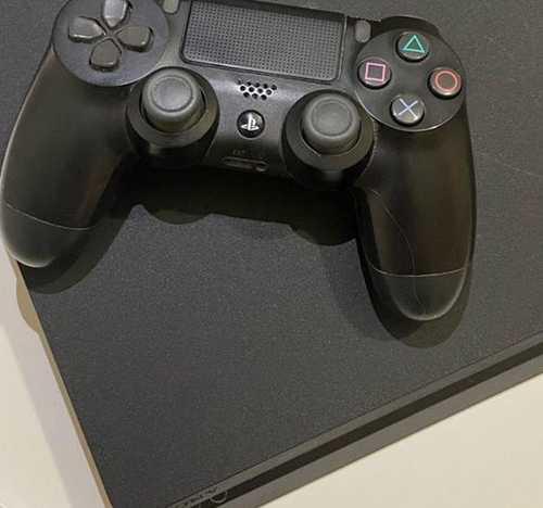 Sony playstation 4 slim