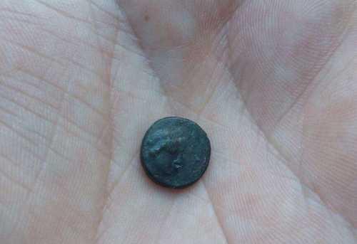 Античная монета Боспорского царства. Горит