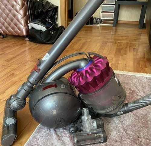 Пылесос Dyson