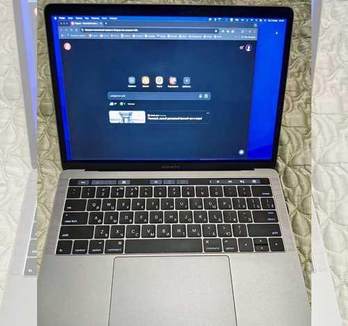 Apple macbook pro 13 2016