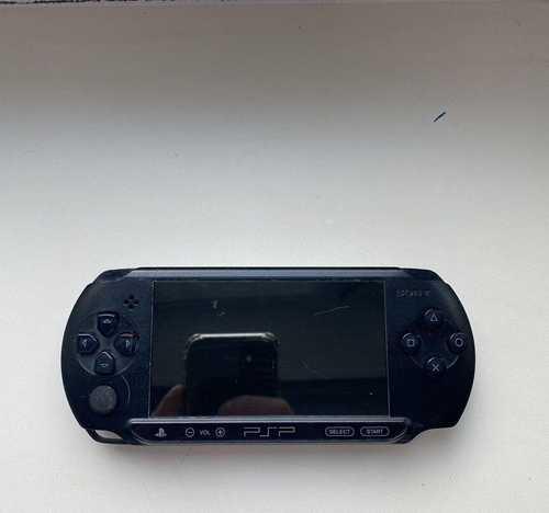 Sony psp e 1008