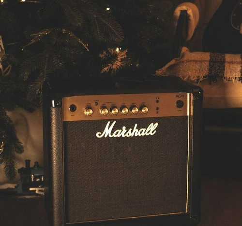 Комбоусилитель Marshall MG15