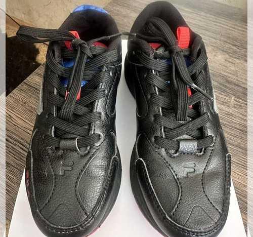 Кроссовки детские fila 34р