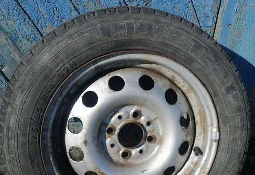 Amtel Planet NV-113 3.25/9.5 R14