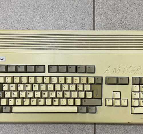 Компьютер commodore Amiga A1200