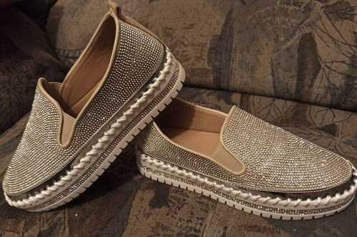 Макасины со стразами р.37-40