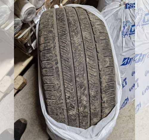 Michelin Latitude Tour HP 255/55 R18