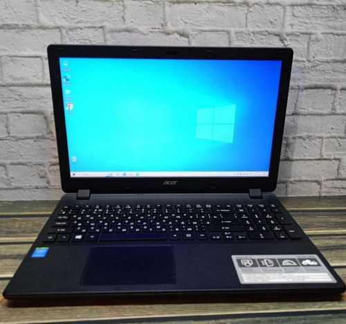 Acer ES1 Core i3 8gb/SSD 250Gb