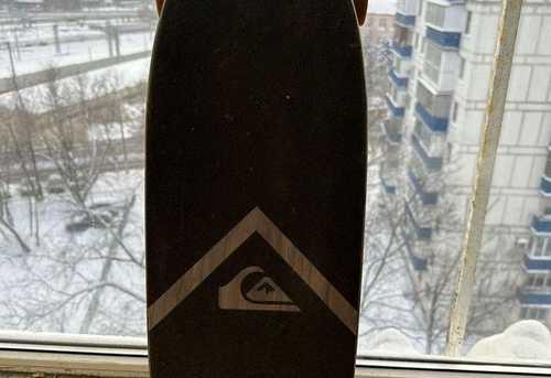 Лонгборд Quiksilver Black Traction