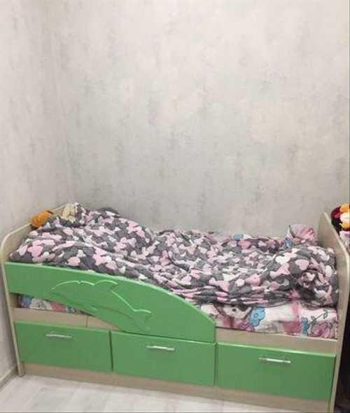 Детская кровать Дельфин 160х80 с матрасом
