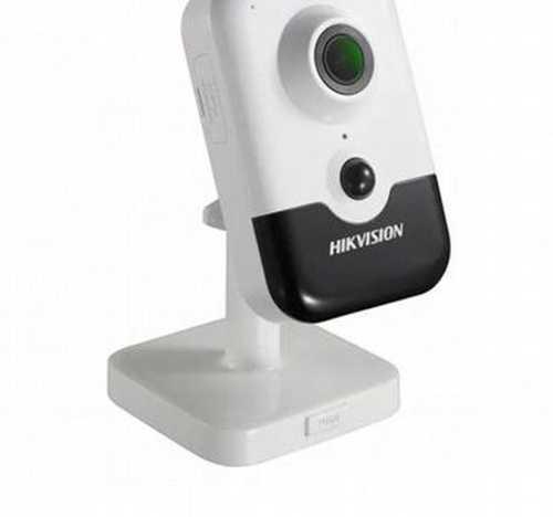 IP-камера Hikvision DS-2CD2463G2-I