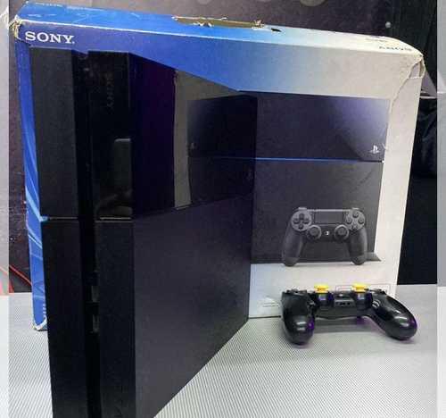 Sony PlayStation 4 PS4