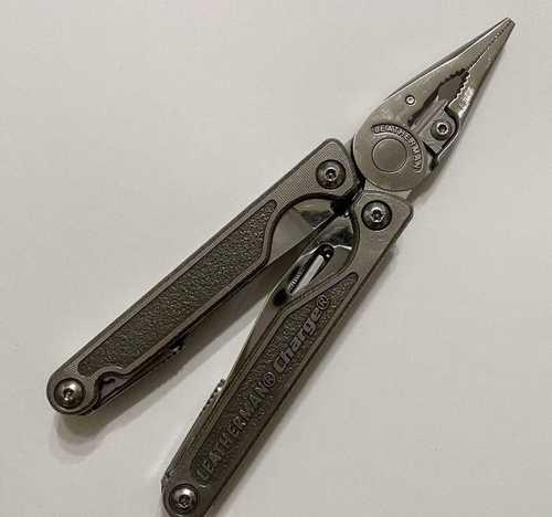 Leatherman Charge tti