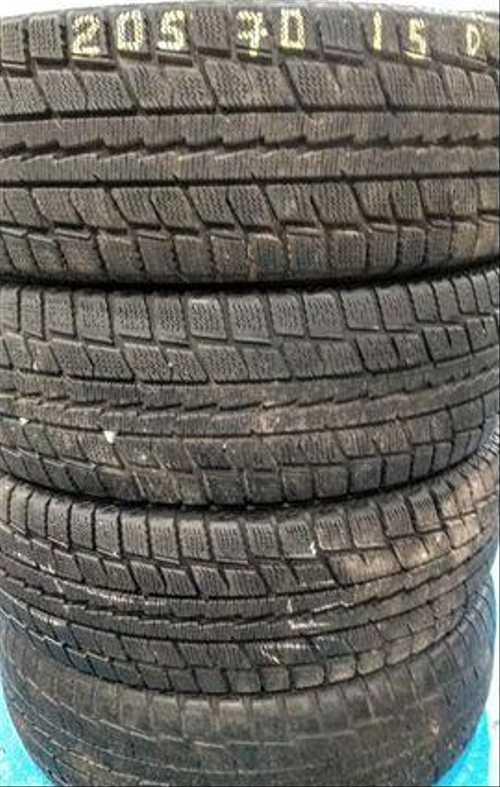 Dunlop Graspic DS2 205/70 R15