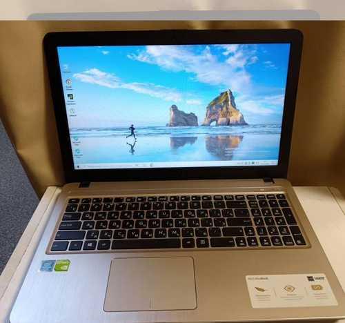 Ноутбук asus D540M