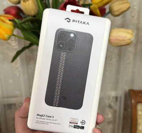 Чехол pitaka на iPhone 14 pro