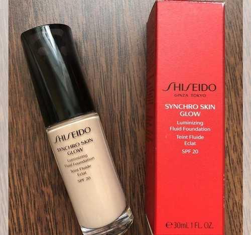 Shiseido synchro skin glow
