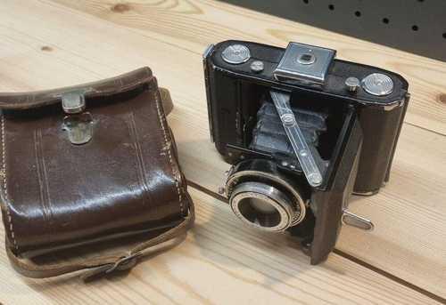 Пленочный фотоаппарат zeiss icon с футлярлм