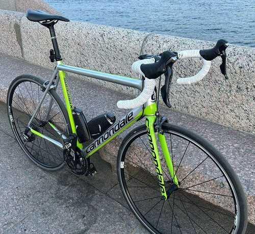 Шоссейный велосипед Cannondale SuperSix Evo