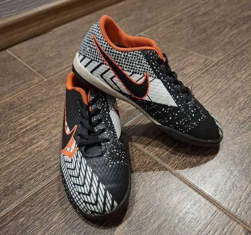 Сороконожки nike 31 размер