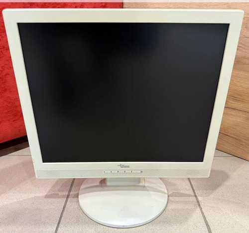 ЖК Мониторы 17 дюймов Fujitsu Siemens L7ZA