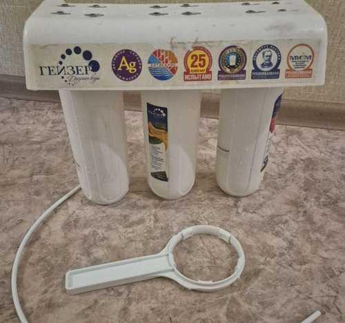 Фильтр для воды гейзер