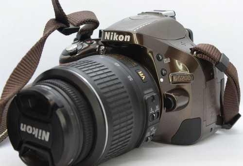 Nikon D5200 Kit 18-55mm VR идеальный