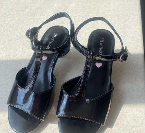 Босоножки девочке Steve Madden